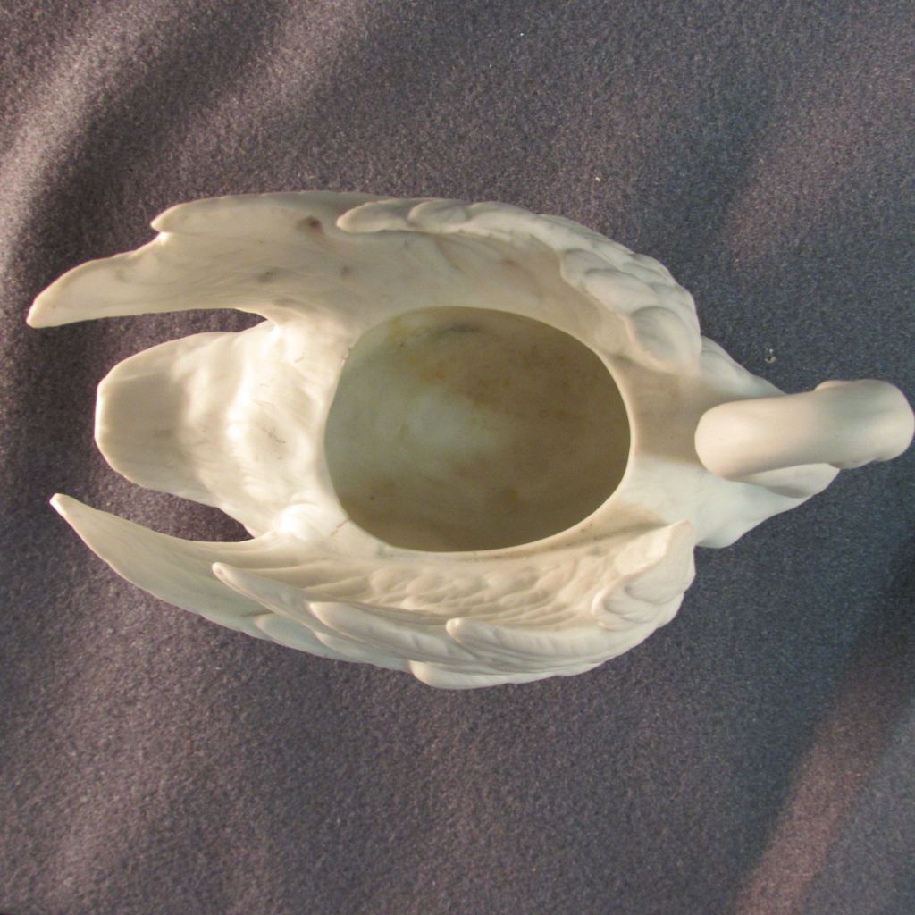 Porcelain Swan Dish from irgrimm on Ruby Lane